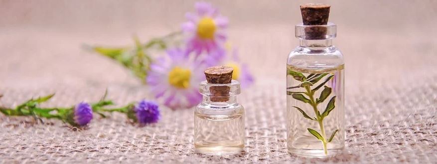 5 Kandungan Parfum Terwangi dan Termahal Ini, Parfum Kamu Punya ...