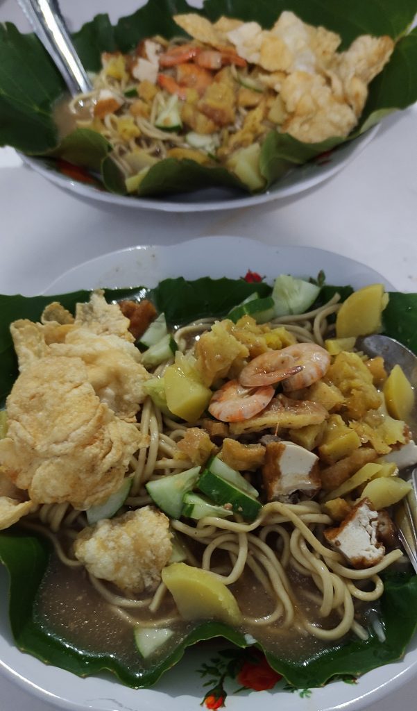 Nyobain Mie Belitung di Warung Legendaris Atep | Blogger Perempuan Network