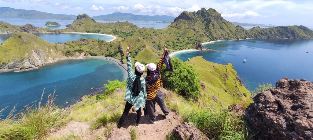 BUDGETING LABUAN BADJO 5 HARI 4 MALAM 2022 | Blogger Perempuan Network