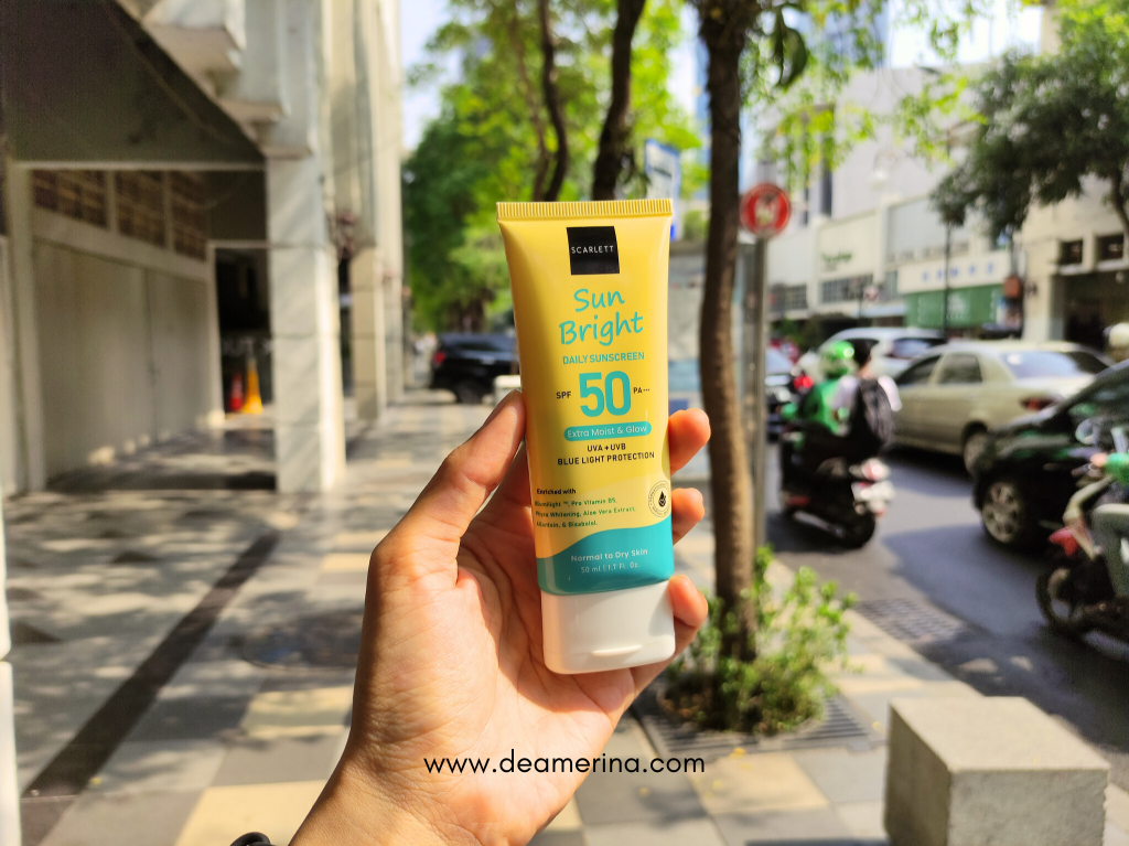 [Review Skincare] Cuaca Lagi Panas-Panasnya, Cobain Pakai Scarlett ...