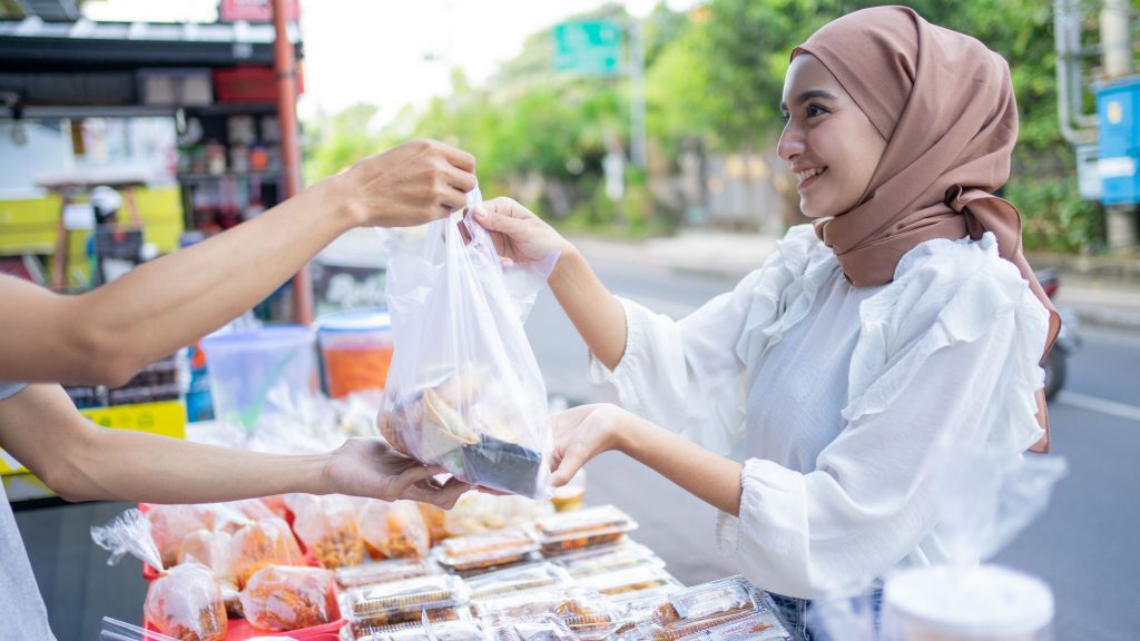 Tahan Diri, Jangan Sampai Kalap Membeli Takjil Ramadan | Blogger Perempuan Network